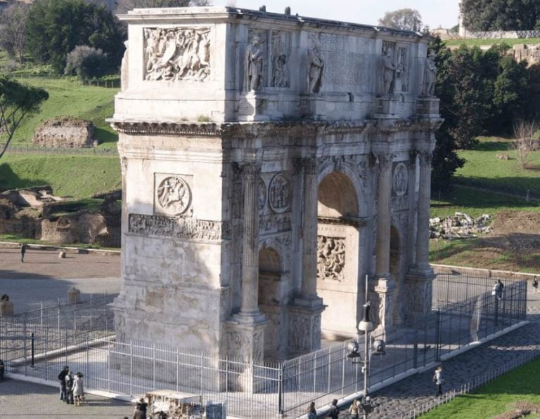 27 Most Famous Arches In The World | The Ultimate LIst