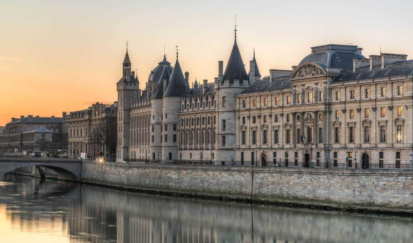60 Most Famous Buildings In Paris | The Ultimate List