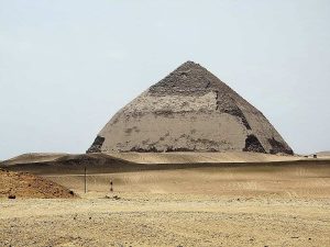 25 Most Famous Buildings In Egypt