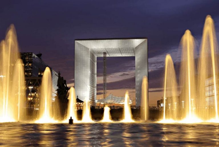 10 Surprising Grande Arche Facts | The Ultimate List