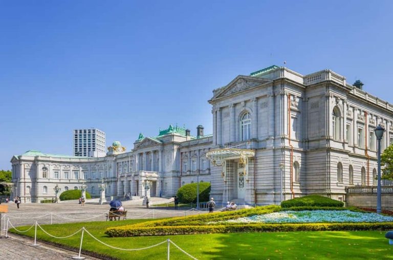 25 Most Famous Buildings In Tokyo