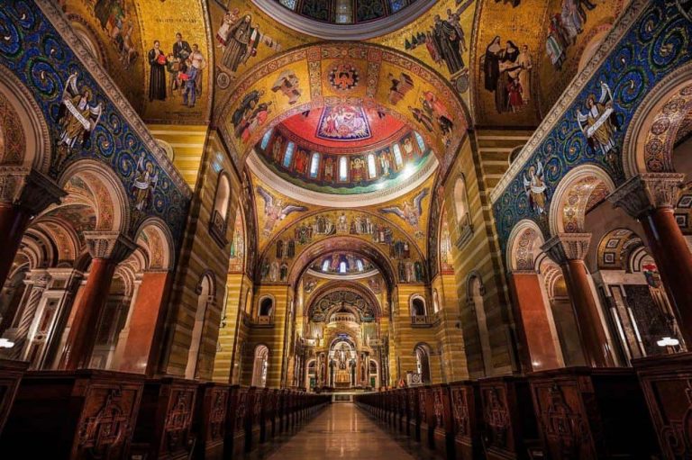 Top 24 Most Famous Churches In The World
