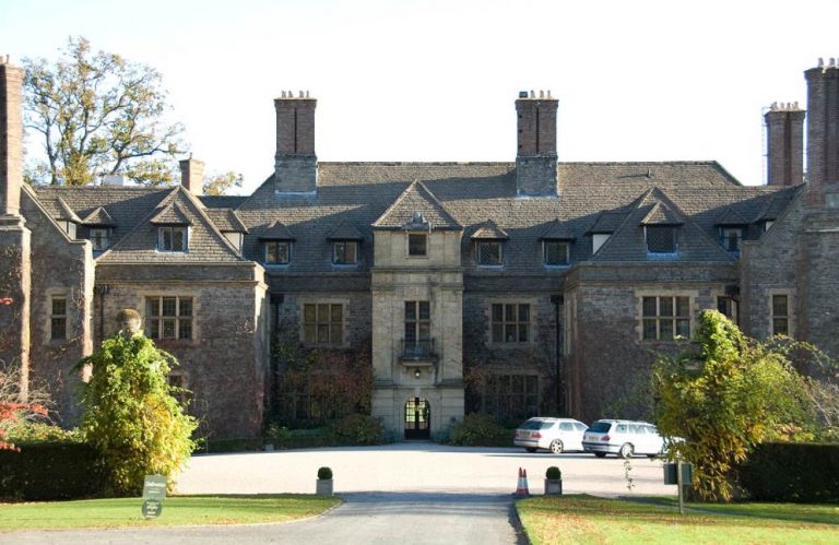 10 Most Famous Buildings In Wales