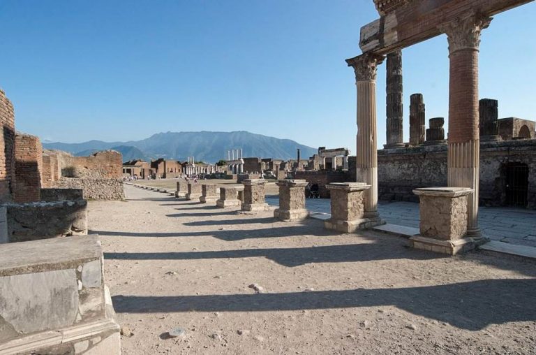 Top 10 Interesting Amphitheater of Pompeii Facts