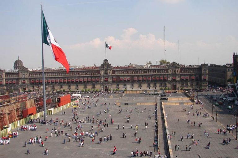 10 Interesting Facts About The Zócalo in Mexico City
