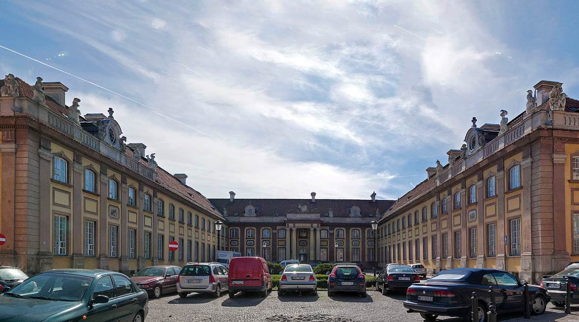 Top 8 Famous Rococo Buildings