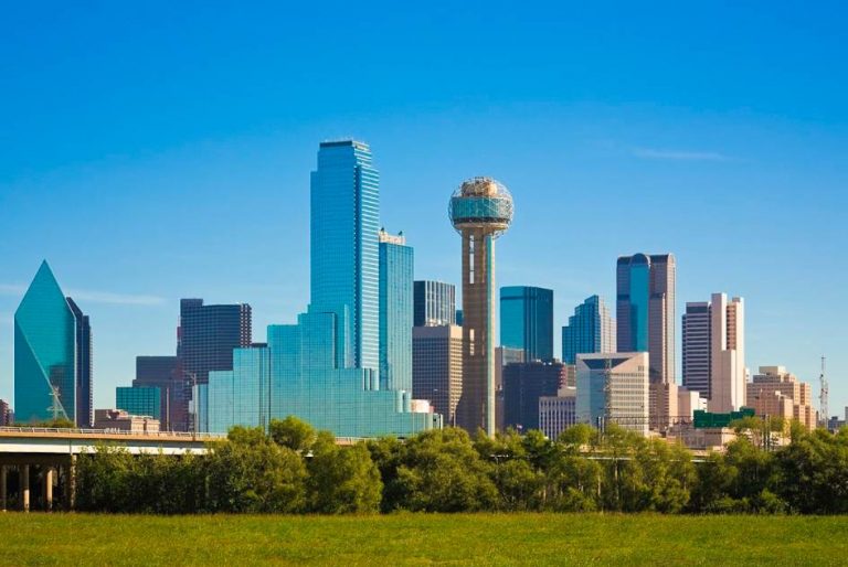 Top 38 Most Famous Towers In The World | Ultimate List