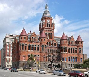 Top 10 Famous Buildings in Dallas