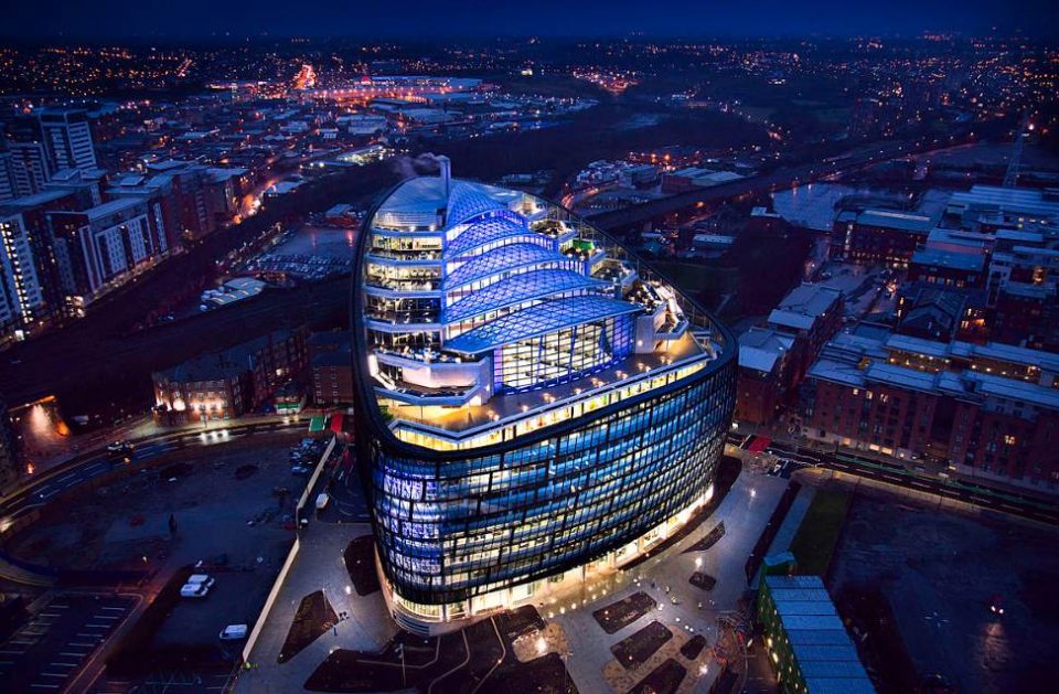 Top 11 Famous Buildings in Manchester