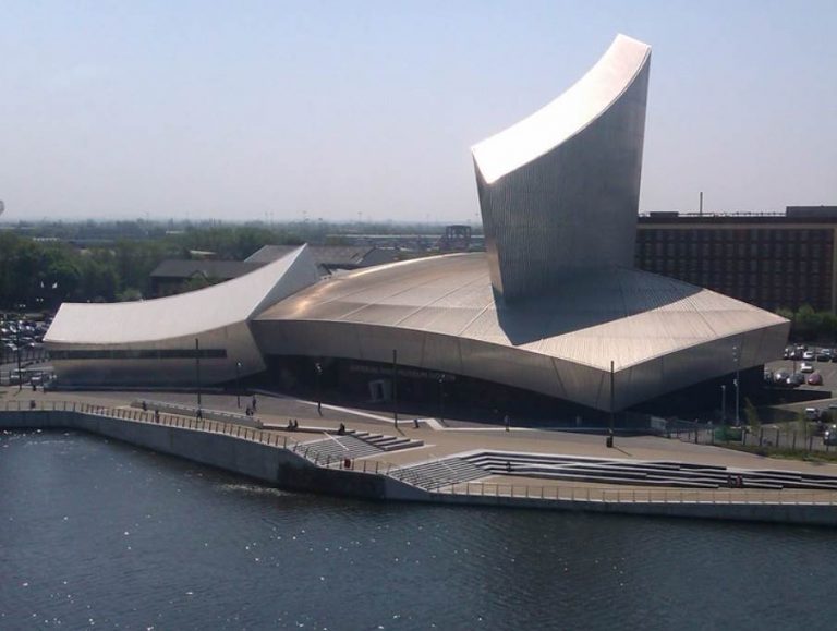 Top 10 Famous Deconstructivist Buildings