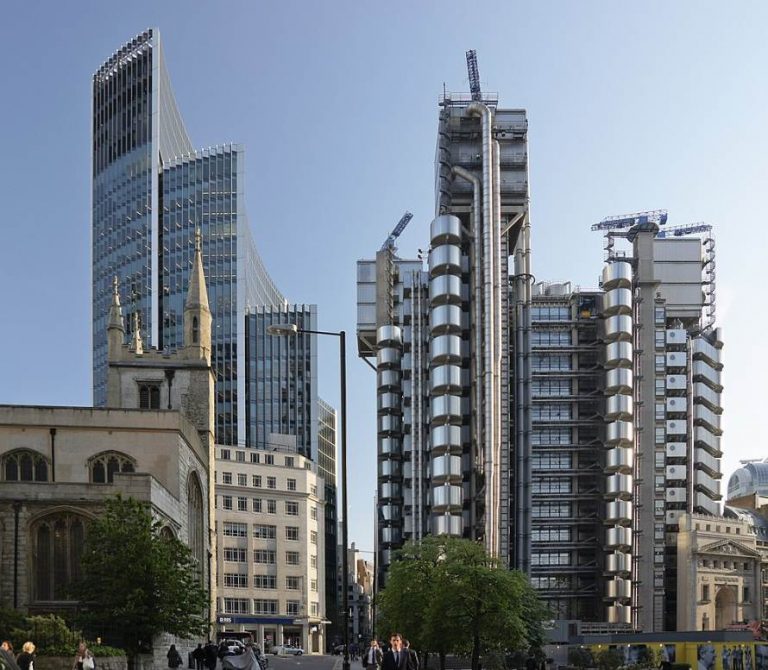 Top 8 Stunning Facts about the Lloyd's Building