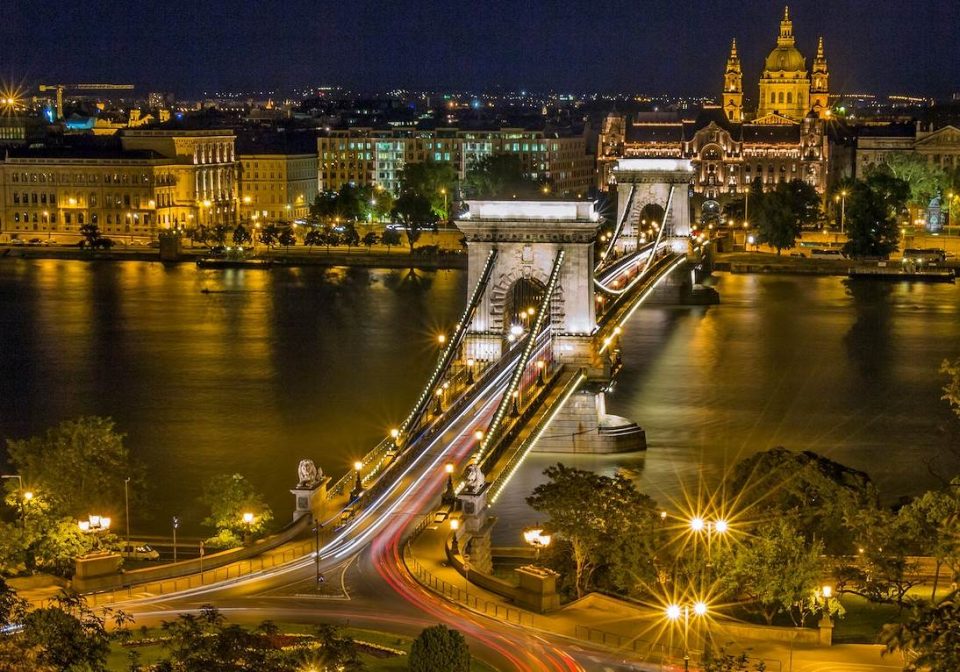 Top 10 Famous Buildings in Budapest