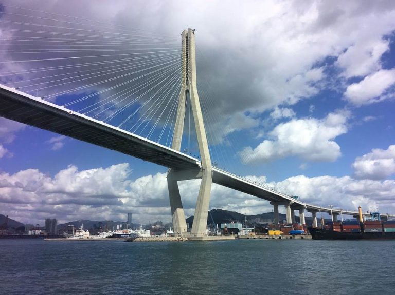 Top 10 Famous Bridges in South Korea