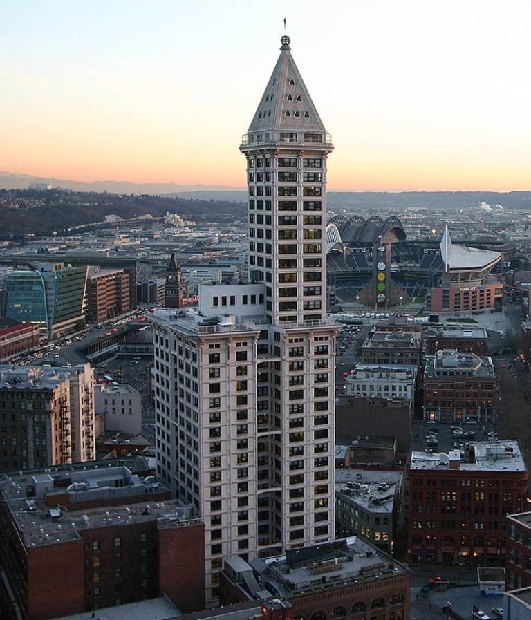Top 10 Famous Buildings in Seattle