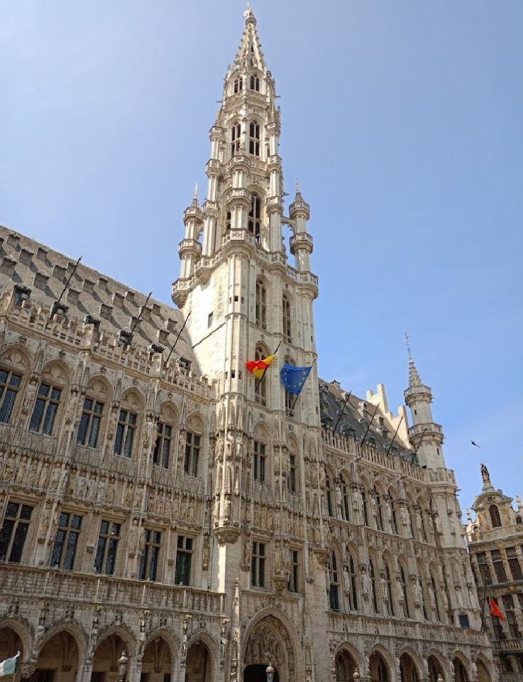 Top 10 Beautiful City Hall Buildings in the World