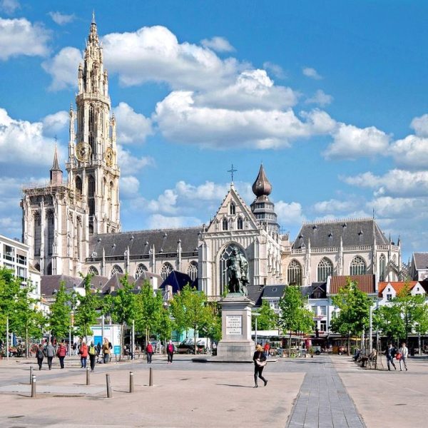 25 Most Famous Buildings In Egypt